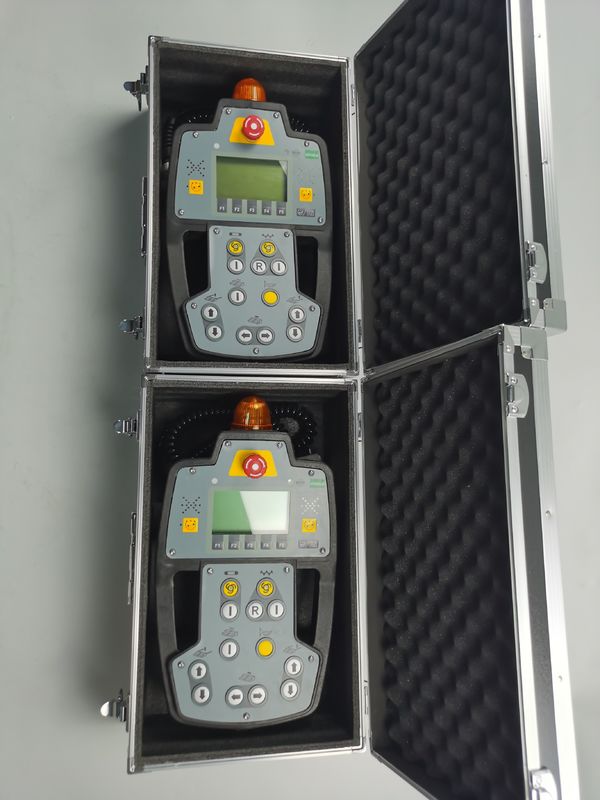 2052116 Asphalt Paver Electrical System Side Control Box For S1800-2 ...