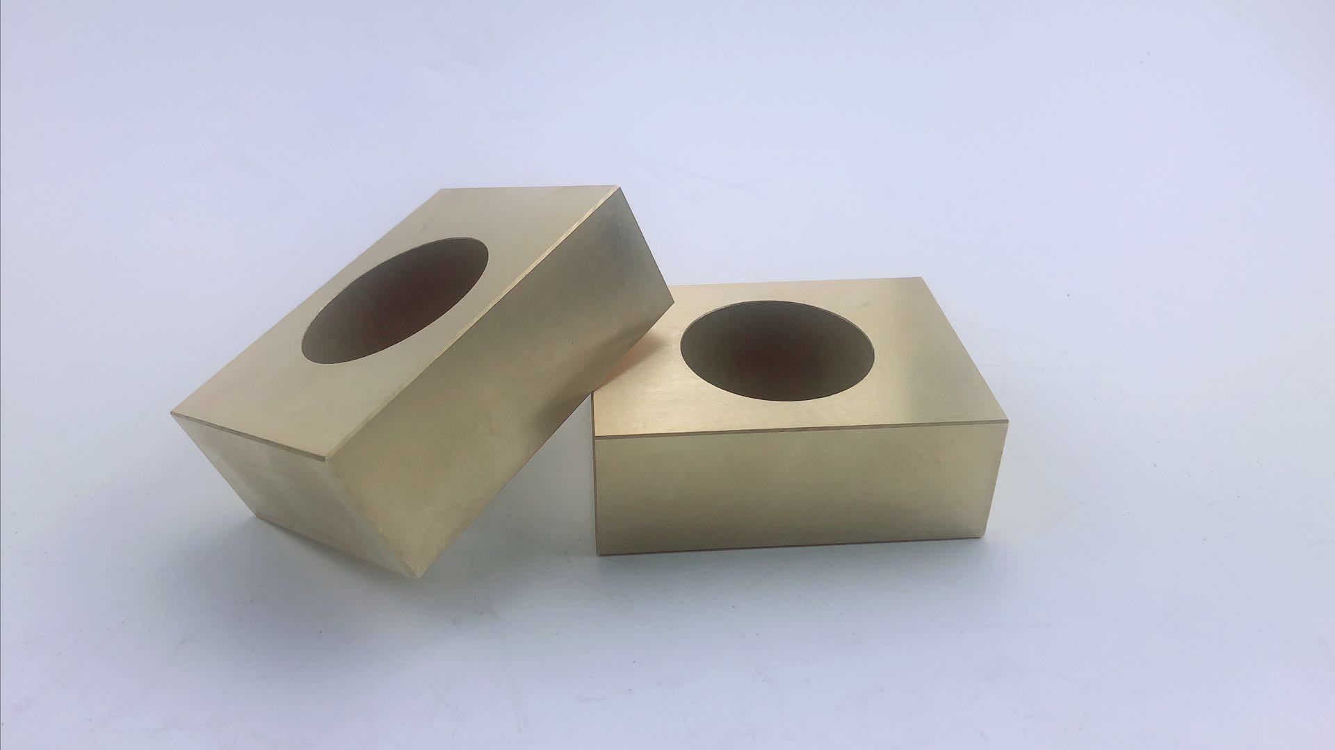 brass slider 4607252008 for Asphalt paver parts wear resistance parts ...