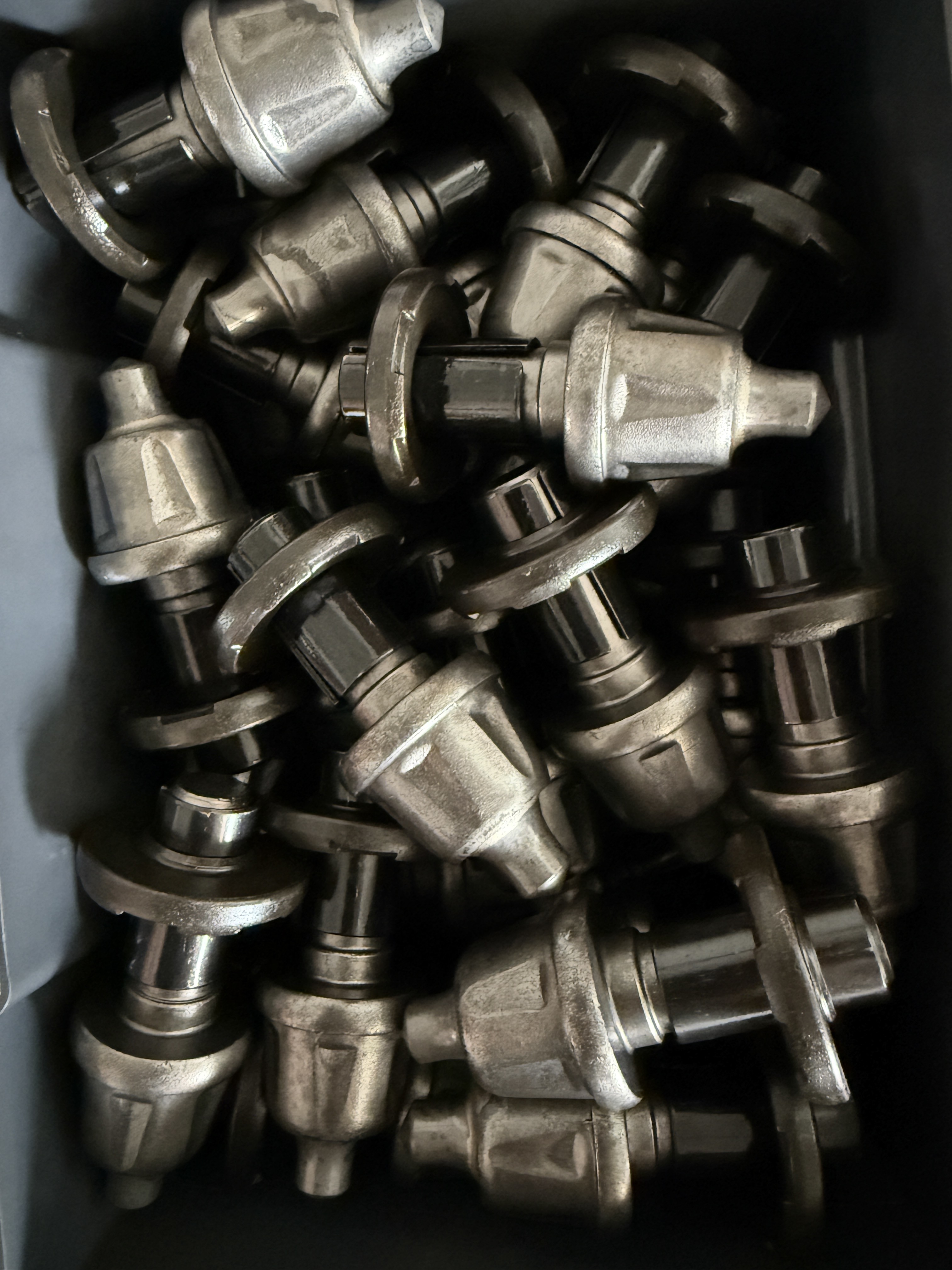 BNT7/20 Milling Picks 2642532 7/20 Picks Asphalt Milling Teeth For Road ...